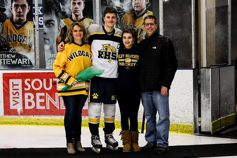 Digital Mitchell Photography | Riley Hockey Senior Banners 2018-19